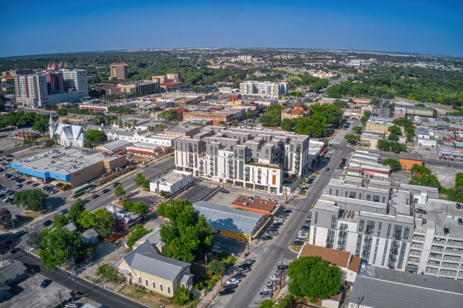 Explore Our All-Inclusive Apartments & Townhomes in San Marcos